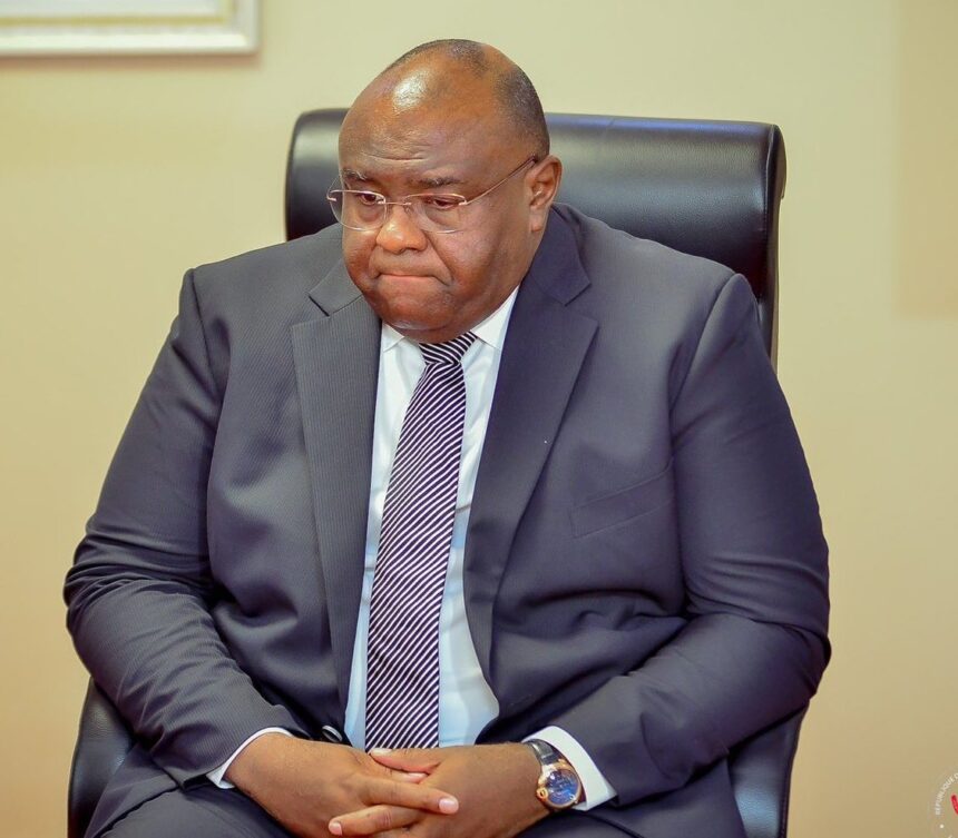 Paris : Roger Lumbala sollicite Jean-Pierre Bemba pour témoigner à sa ...