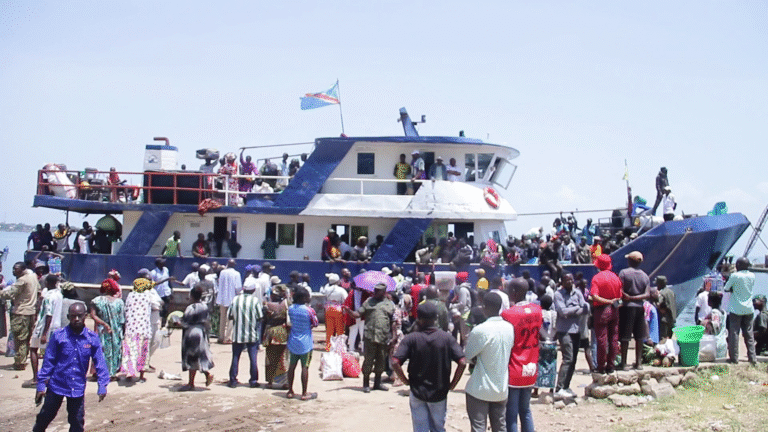 Sud-Kivu : la reprise du trafic sur le Tanganyika relance Uvira et ...